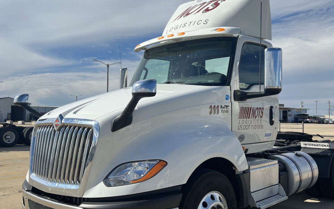 Discover the Top Benefits of Being a CDL Truck Driver