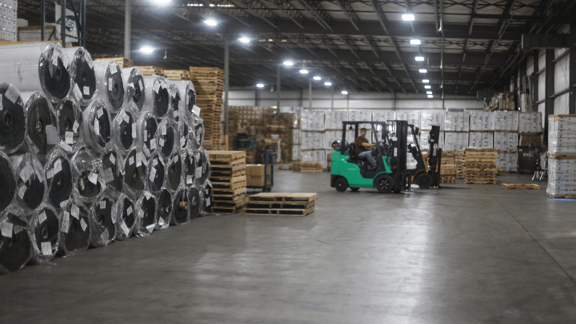 Customized Warehouse: 3 Reasons They Add Value